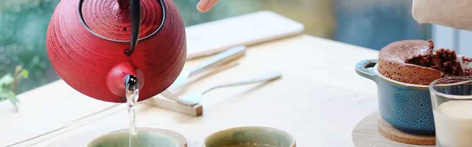 Top 10 Chic Cafes in Saigon Offering Exquisite Culinary Experiences