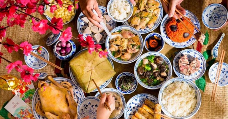 Top 10 Foods During Tet That Cause Rapid Weight Gain - Mytour.vn