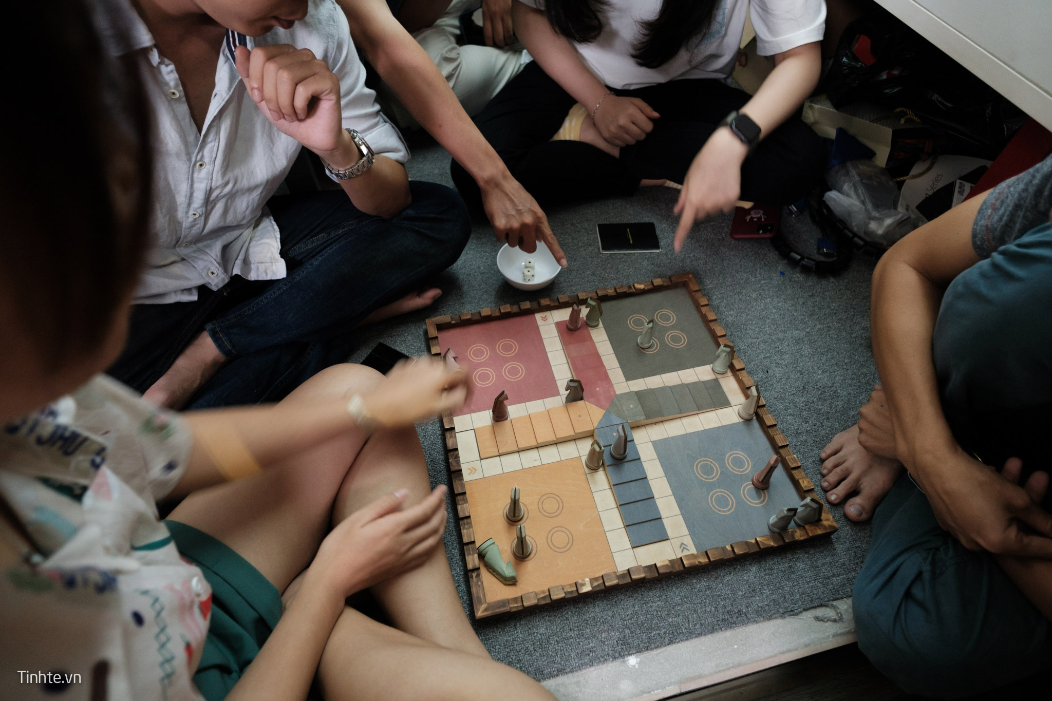 Trên tay Cờ cá ngựa thành Troy: sang trọng, đẳng cấp, chỉ với 3 triệu