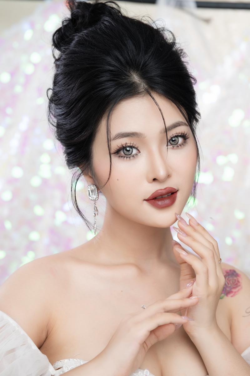 Top 8 Most Beautiful Bridal Makeup Studios in District 10, Ho Chi Minh ...