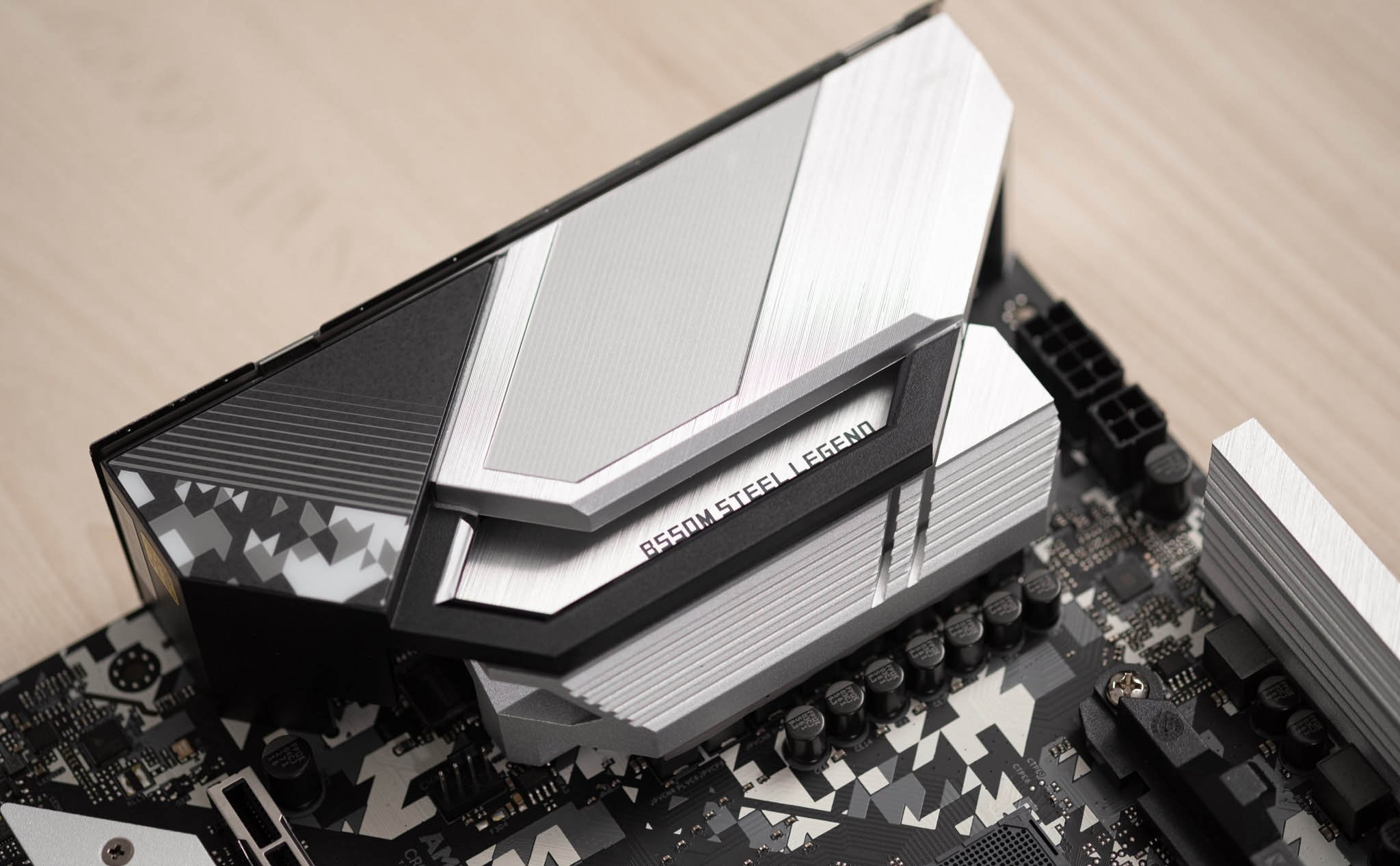 Trải nghiệm sản phẩm ASRock B550M Steel Legend - thiết kế đẹp mắt, tính ...