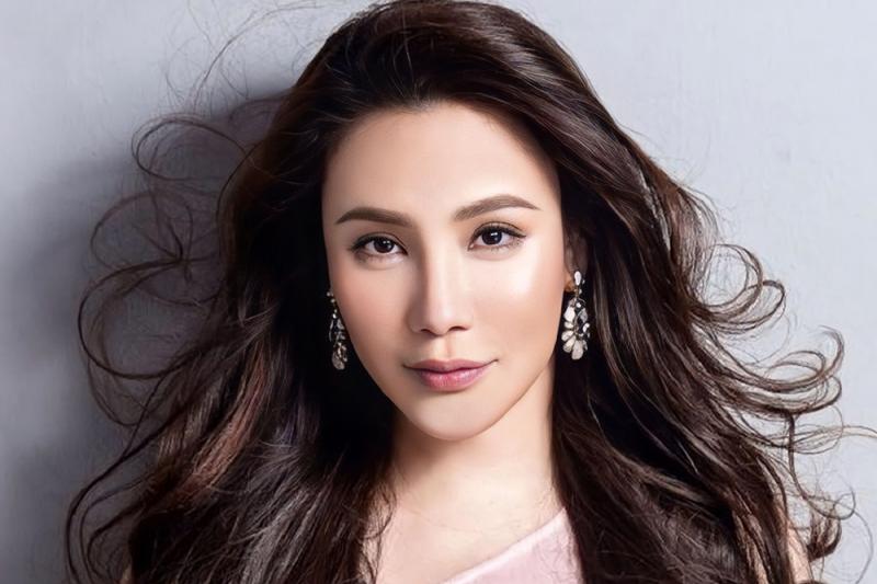 Top 5 Female Vocalists with Beautiful and High Voices in Vietnamese Pop ...