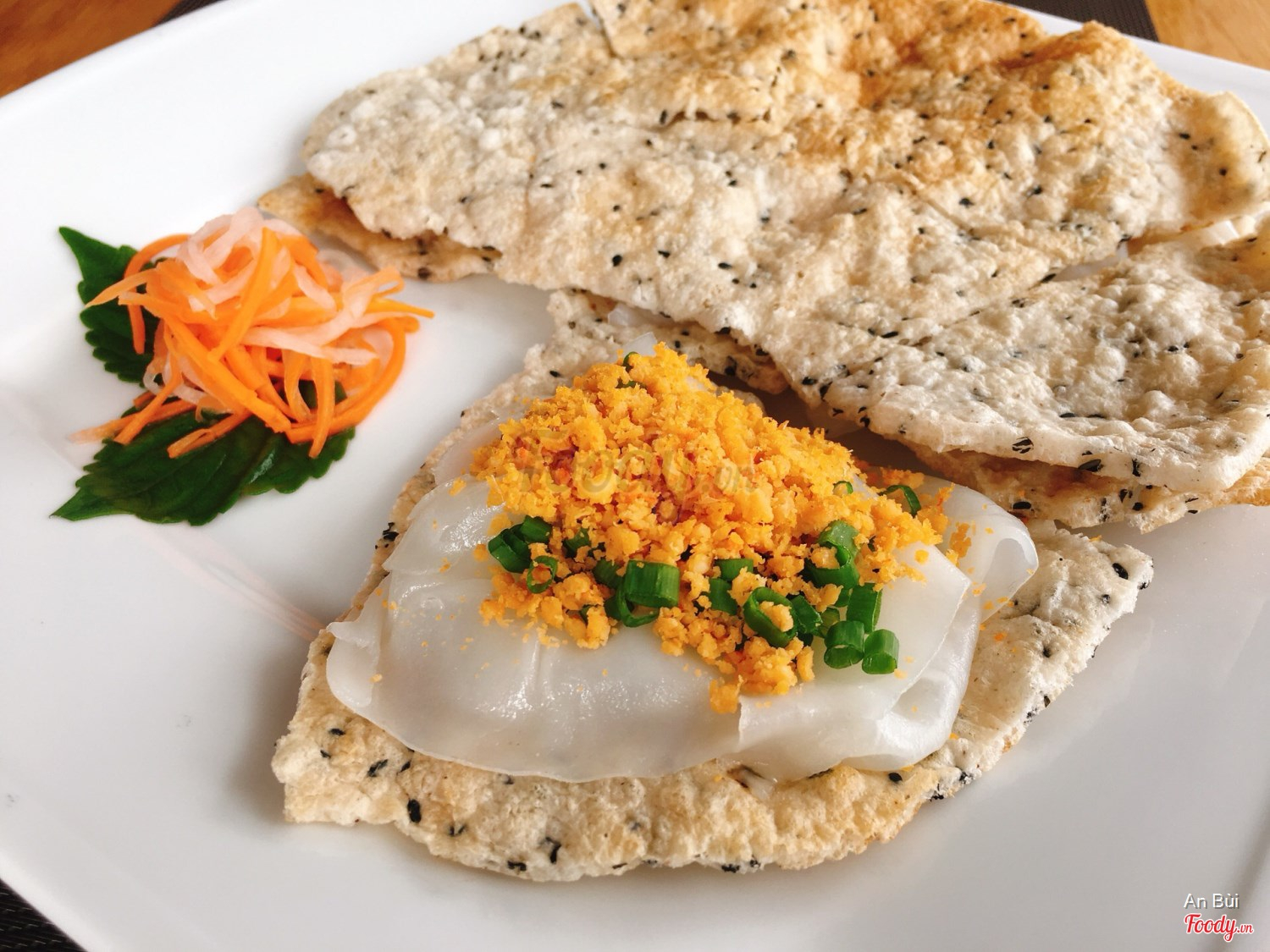 Cập nhật menu 12 món must-try ăn cả ngày ngay khu bờ kè hot nhất SG ...