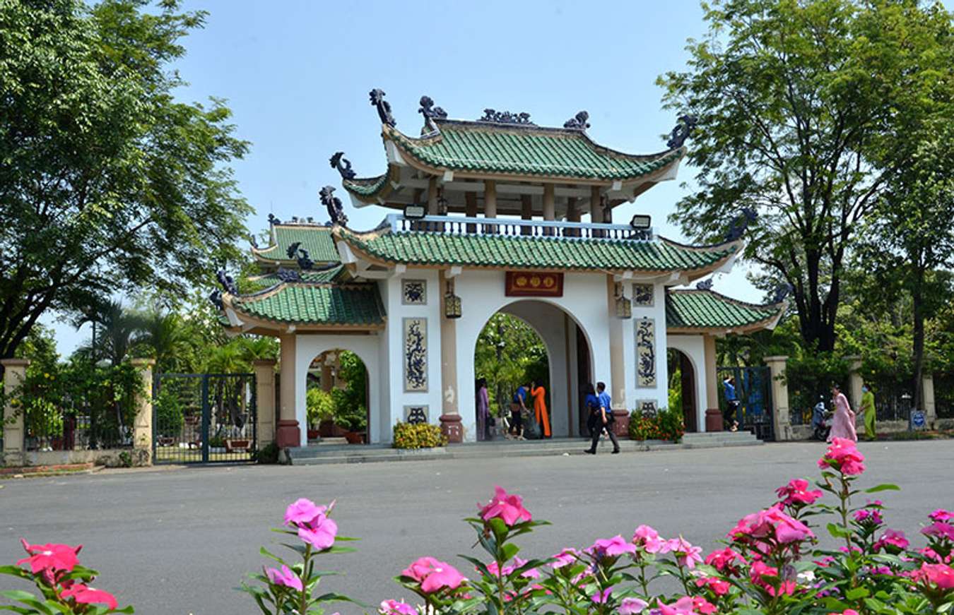 Văn Miếu Trấn Biên - Nơi kỷ niệm hành trình văn hóa phương Nam