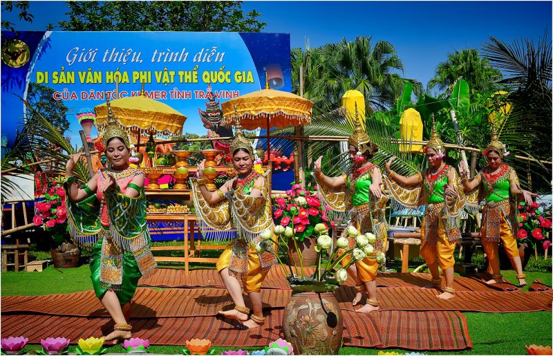 Top 18 Trang phục dân tộc đẹp và độc đáo nhất ở Việt Nam - Mytour.vn