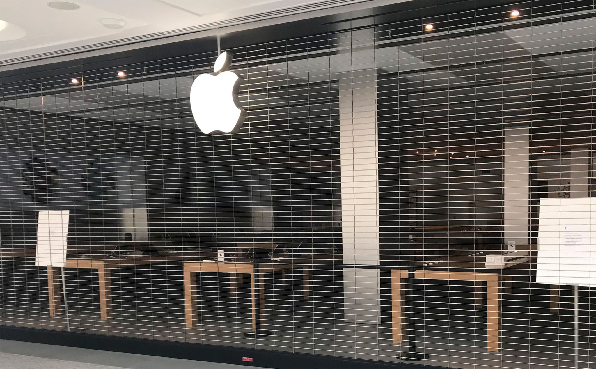 WSJ: “Nhìn vào các cửa hàng của Apple để biết vùng nào có thể bị phong ...