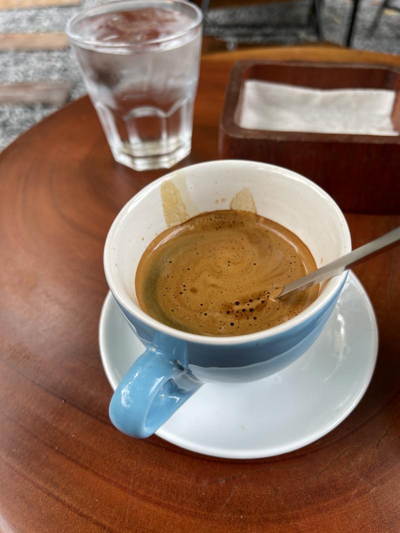 Top 10 Most Famous Cafés on Hoang Quoc Viet Street, Hanoi - Mytour.vn