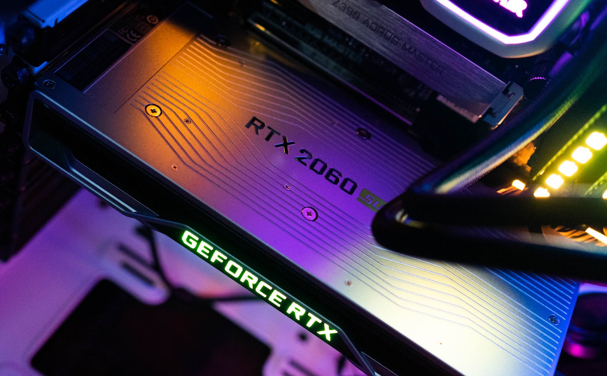 Nvidia giảm giá RTX 2060 xuống 299 USD, tiên đoán RX 5600 XT của AMD
