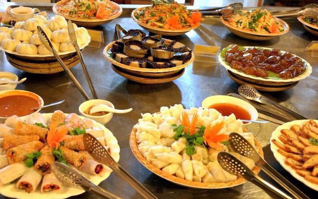 Discover the Top 5 Best Vegetarian Buffets in Ha Dong District, Hanoi ...