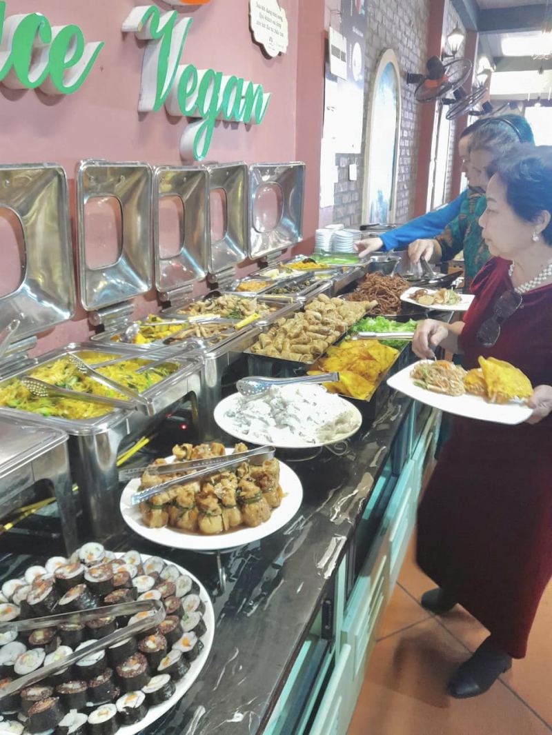 Discover the Top 5 Best Vegetarian Buffets in Ha Dong District, Hanoi ...