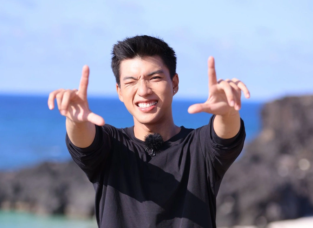 7 Stylish Hairstyles of Hieu Thu Hai, Incredibly Handsome | Mytour