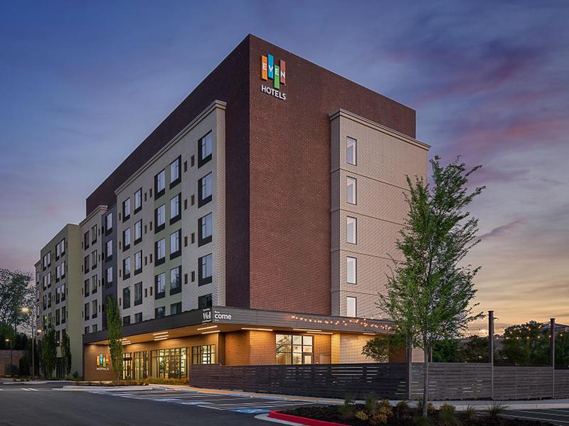 Top 10 Most Effective Hotel Reservation Management Software - Mytour.vn