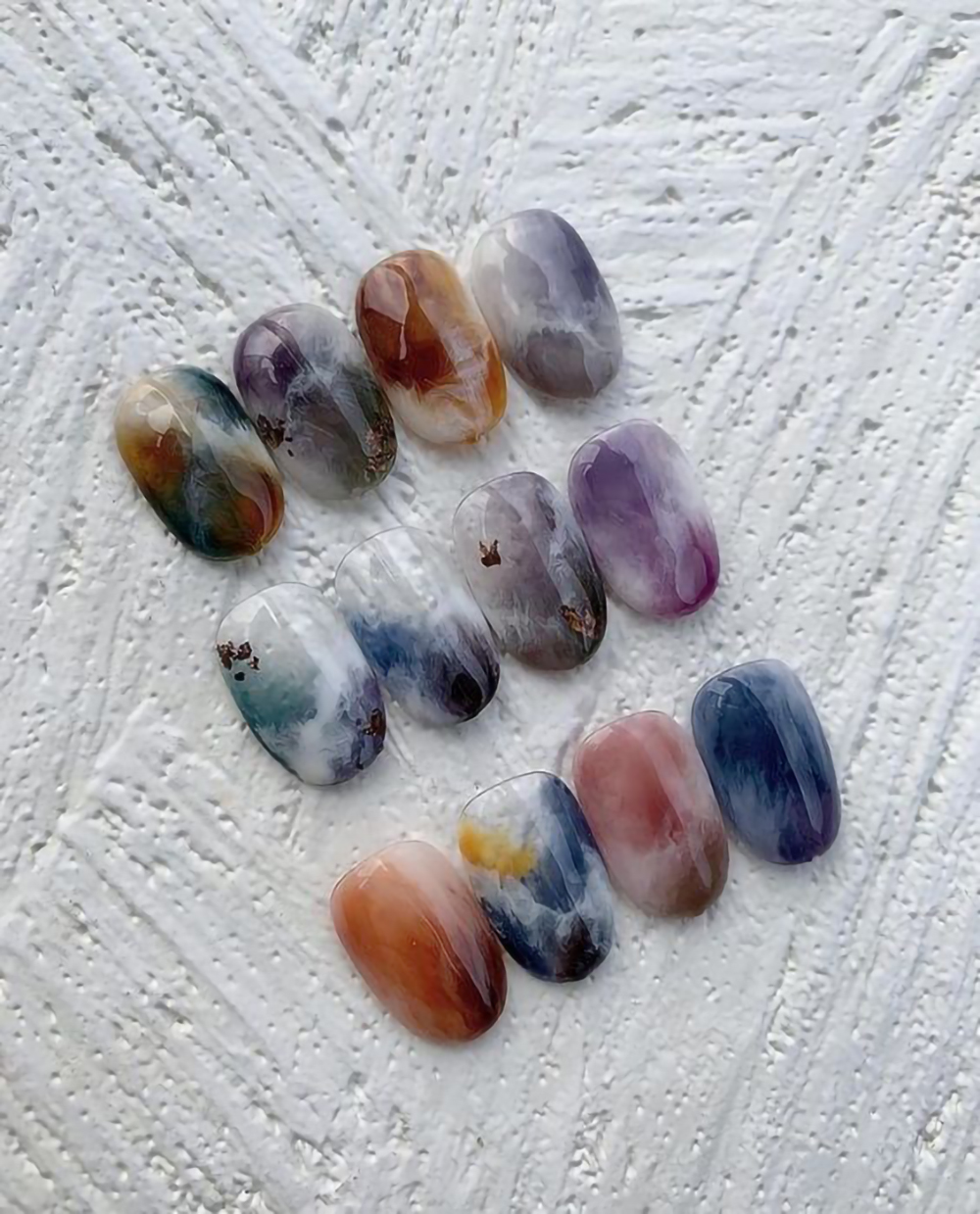 Discover the Top 15+ Beautiful and Luxurious Stone Nail Ideas for Women ...