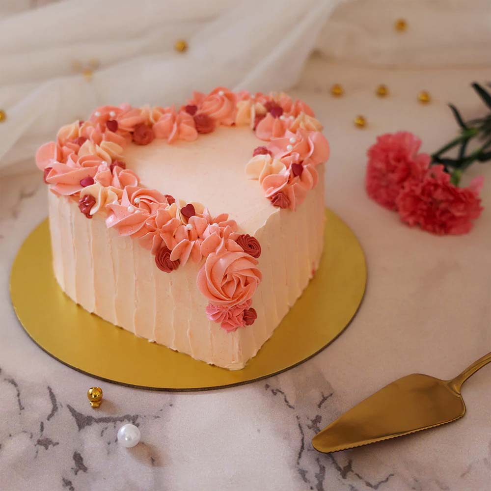 Explore 50+ Beautiful, Modern, and Impressive Birthday Cakes for Mom ...