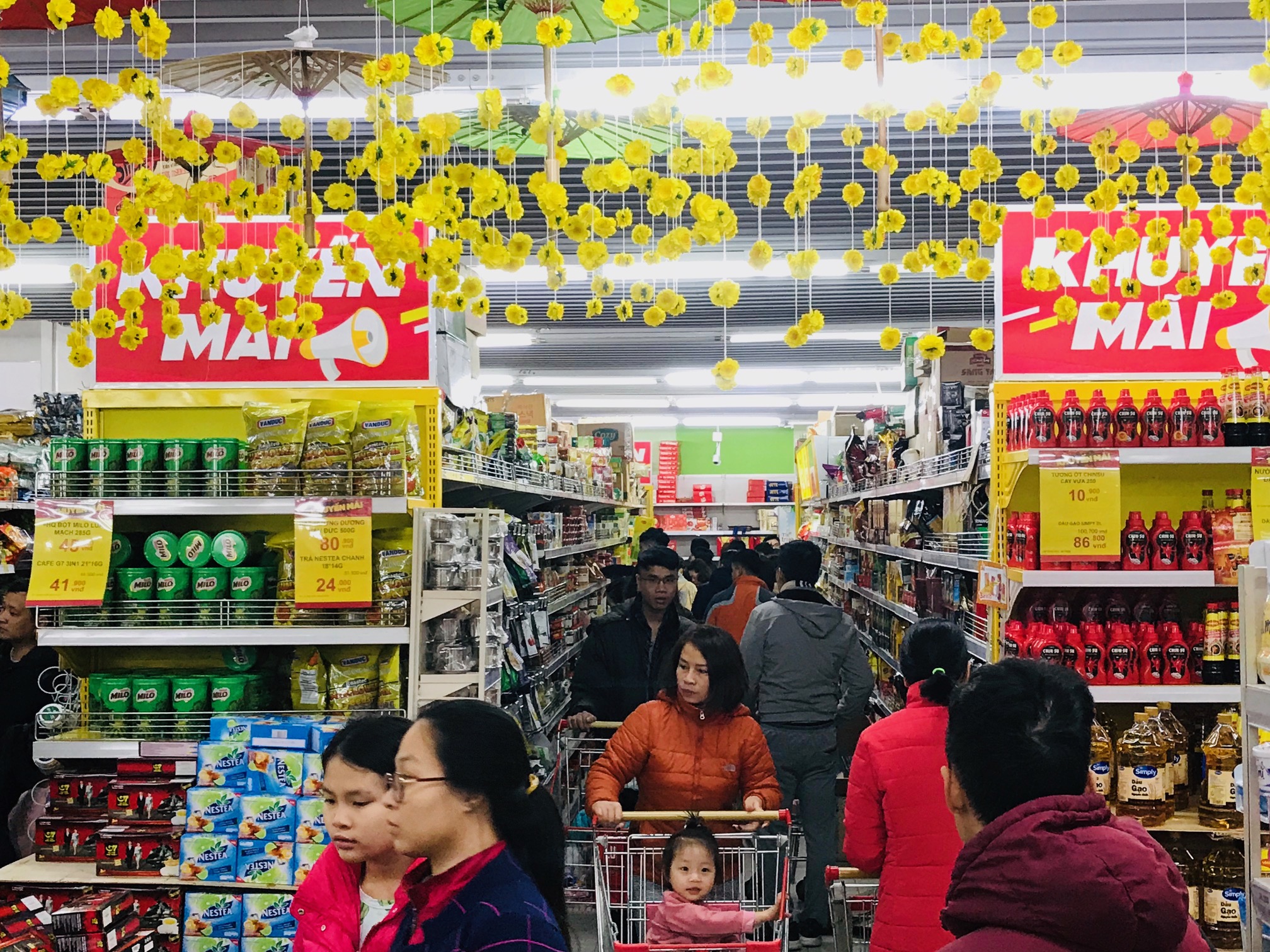 10+ Smart, Money-Saving Tips for Tet Shopping | Mytour