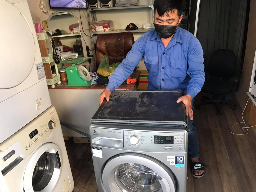 How to Repair Hitachi Washing Machine Easily at Home | Mytour