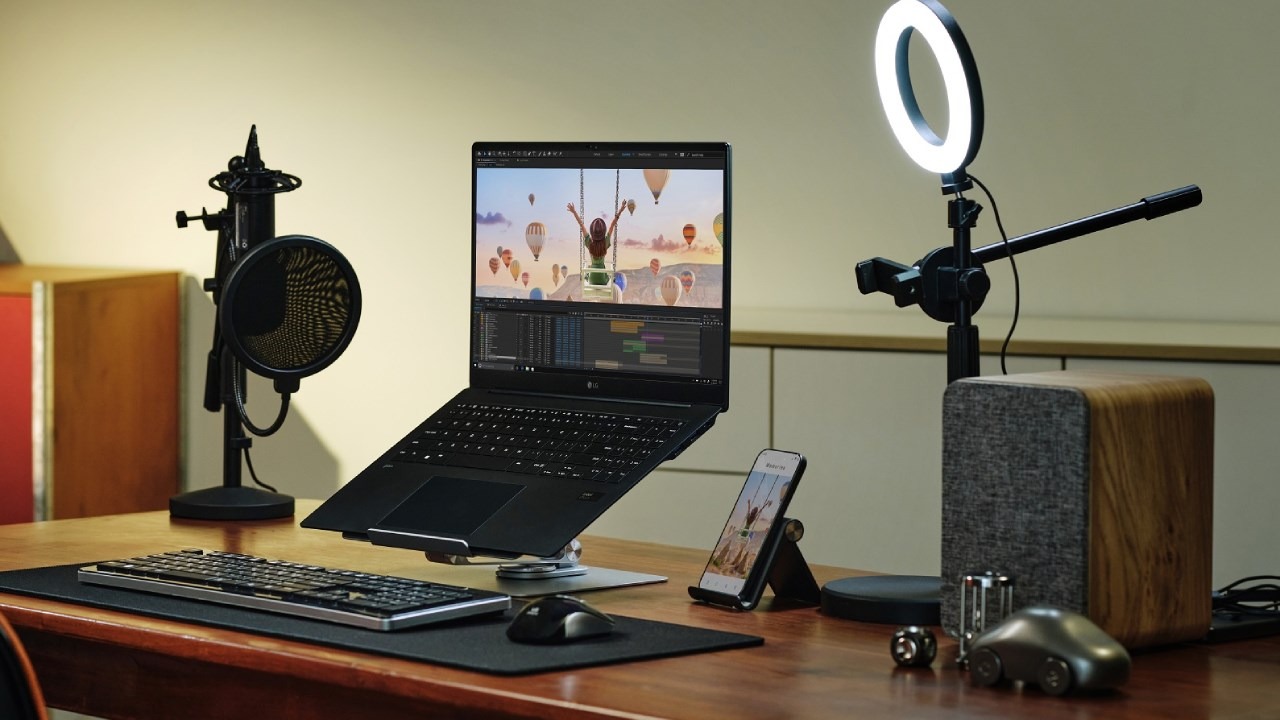 Unveiling the LG Gram 2024 with a powerful Intel Core Ultra processor ...