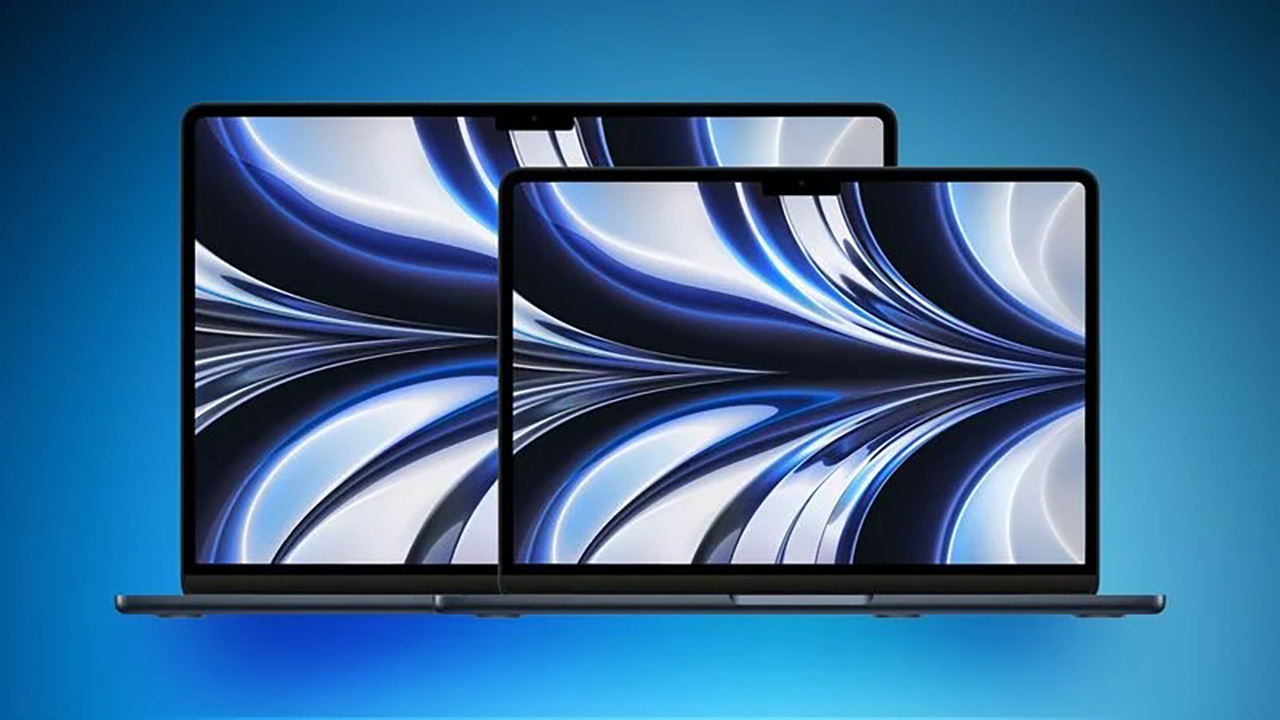 Signs indicate the imminent launch of the 15-inch MacBook Air