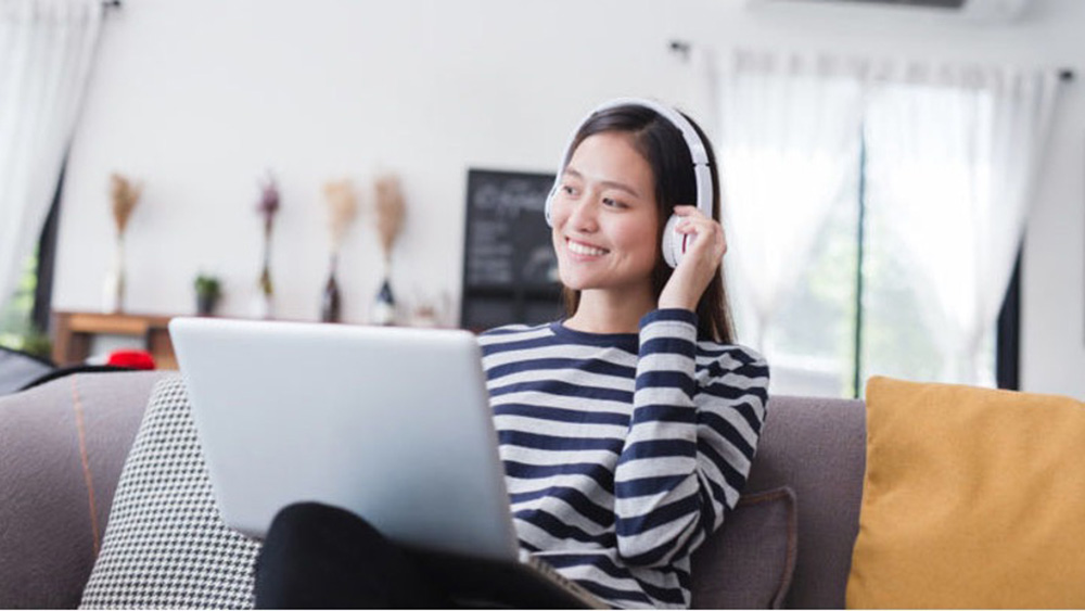 Research: Listening to music while studying and working enhances ...