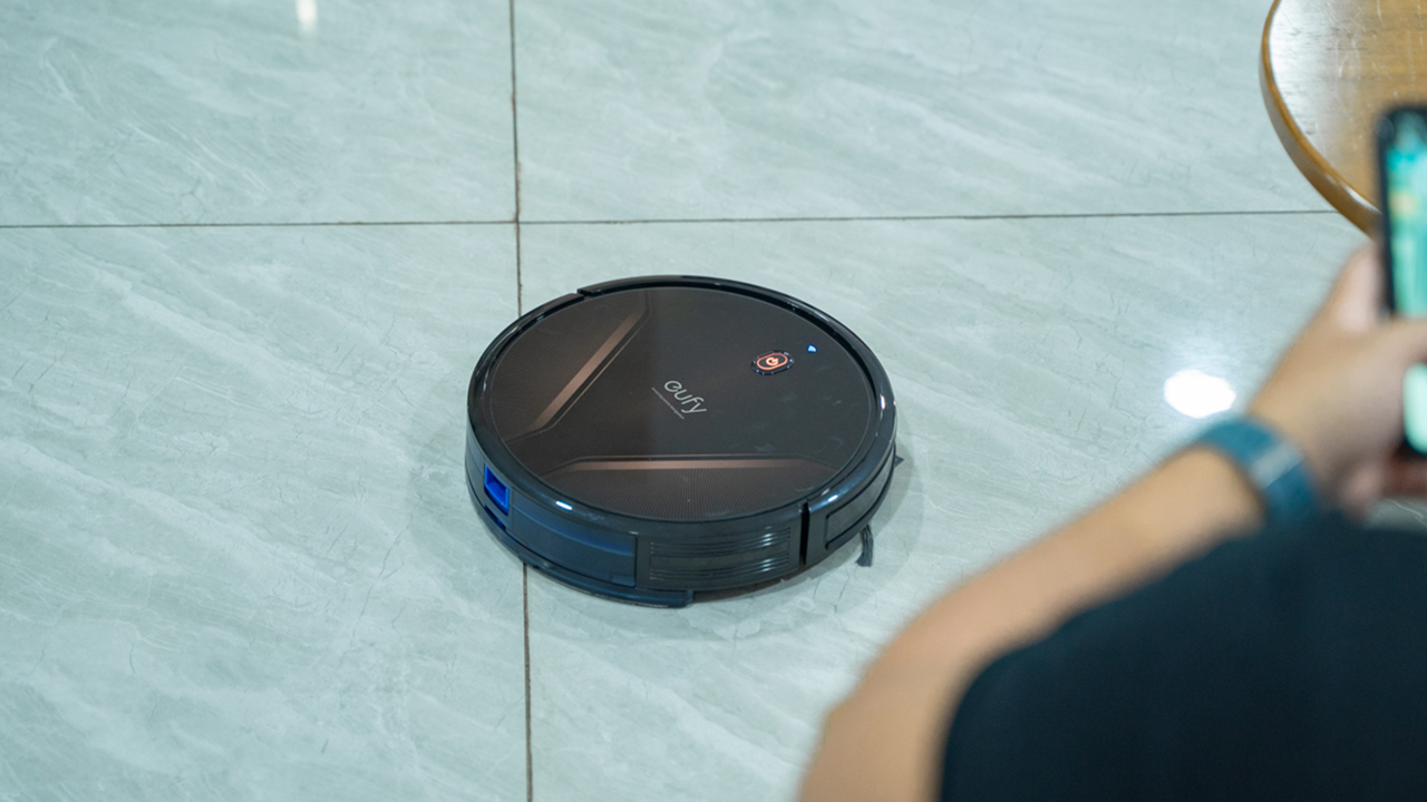Discover the Eufy Robovac G20 Hybrid: Compact Design, Ultra-Powerful ...