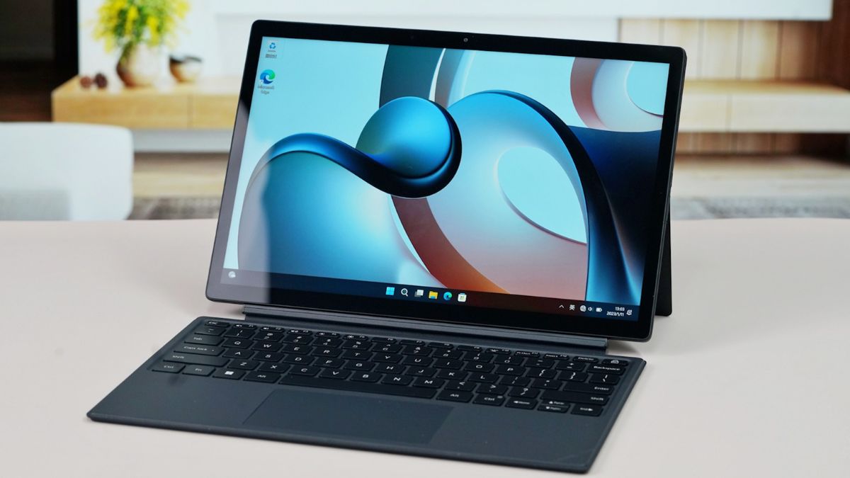 Top Hybrid Laptop-Tablet Models Worth Owning Right Now
