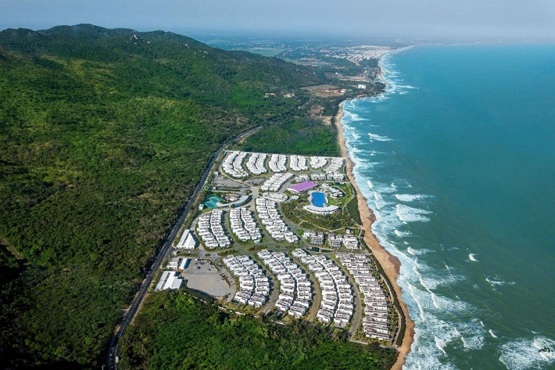 Oceanami Villas & Beach Club - A 5-star resort adored by many ...
