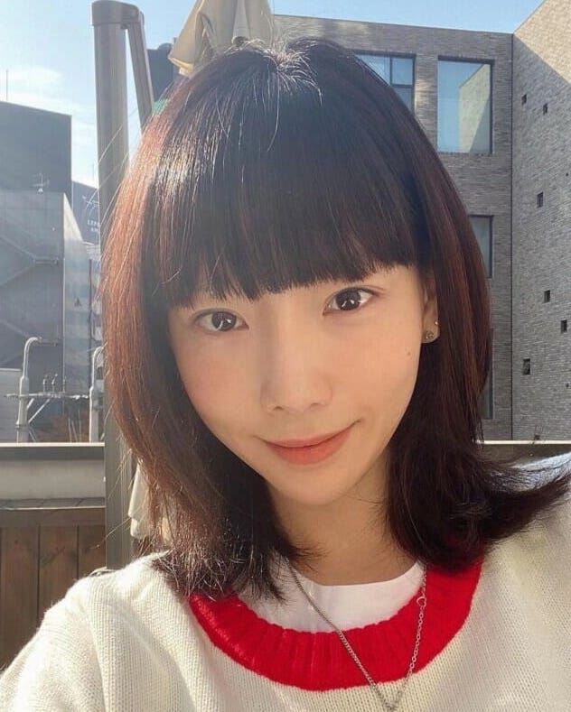 Top trendy and modern short layered mullet hairstyles for women ...