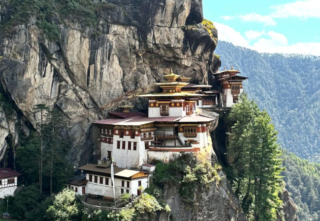 5D4N Bhutan Exploration Journey – “the Kingdom of Bliss” - ALONGWALKER