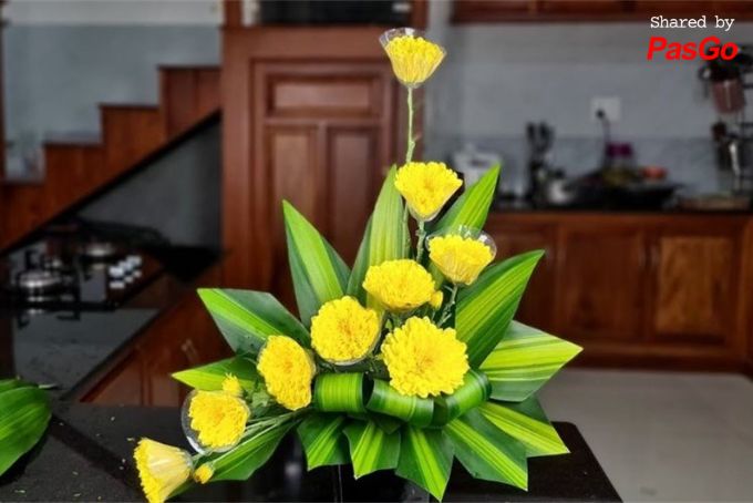 [Tet Flowers 2024] Creative and Simple Tips for Arranging Daisies on a ...