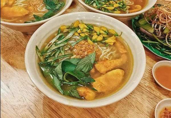 Khám phá vẻ đẹp của An Giang trong mùa nước nổi và thưởng thức trăm món ...