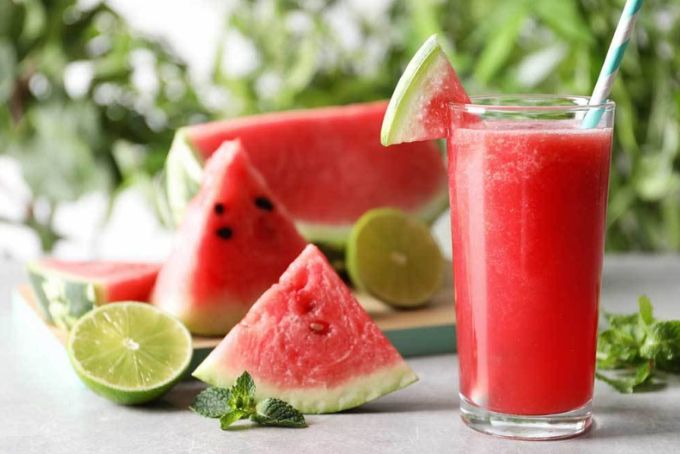 How to make pure watermelon juice and 12 amazing fruit mixes