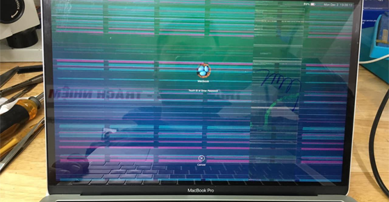 Unveiling Causes and Fixes for MacBook Screen Glitches - Mytour