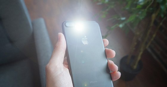 7 Simple and Effective Ways to Fix iPhone LED Warning Light Not Working ...