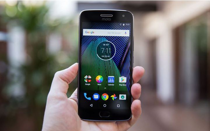 Hands-on with Motorola G5S Plus: Solid Build, Valuable Dual Camera