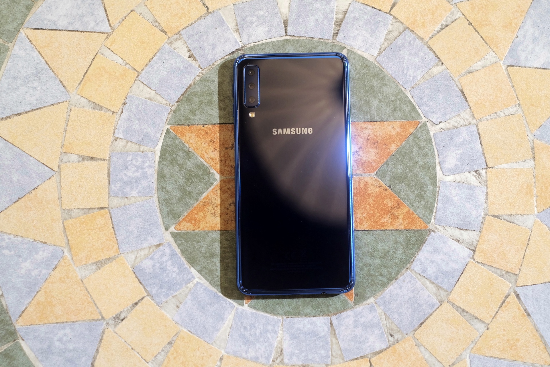 Exploring the Unique Triple Camera Marvel of Samsung: Wider Angle than ...