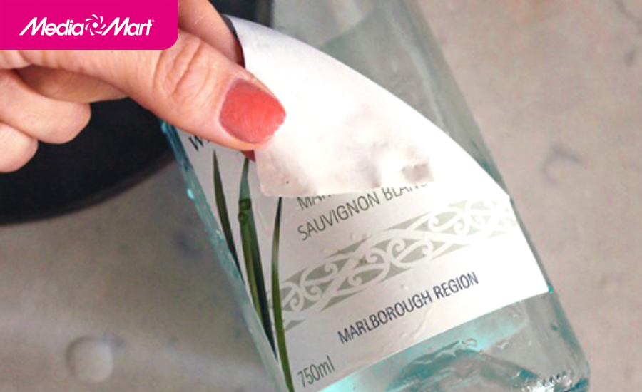 Efficient Ways to Remove Labels from Glass Bottles