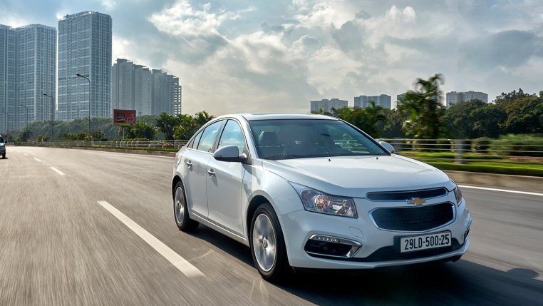 Thông số kỹ thuật của Chevrolet Cruze tại Việt Nam là gì?