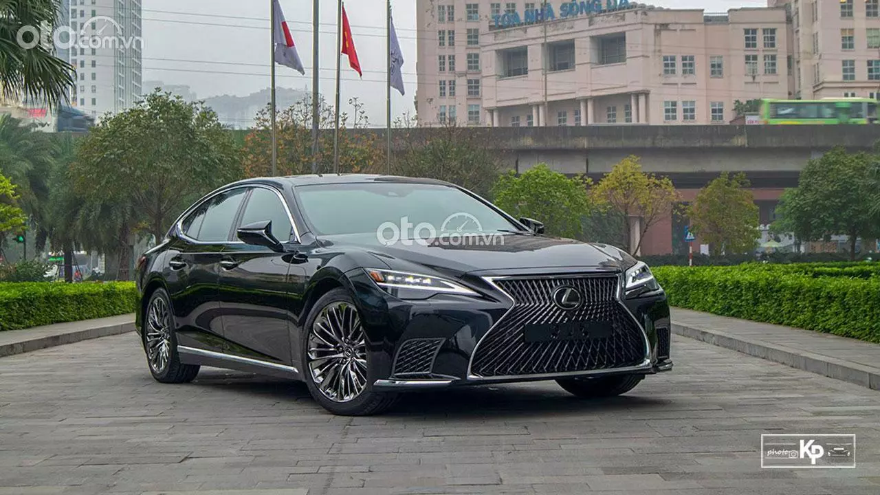 Lexus LS 500 2024: Bảng giá và ưu đãi đặc biệt (Tháng 3/2024)