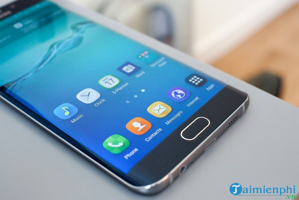 What is Super AMOLED and what are its pros and cons?