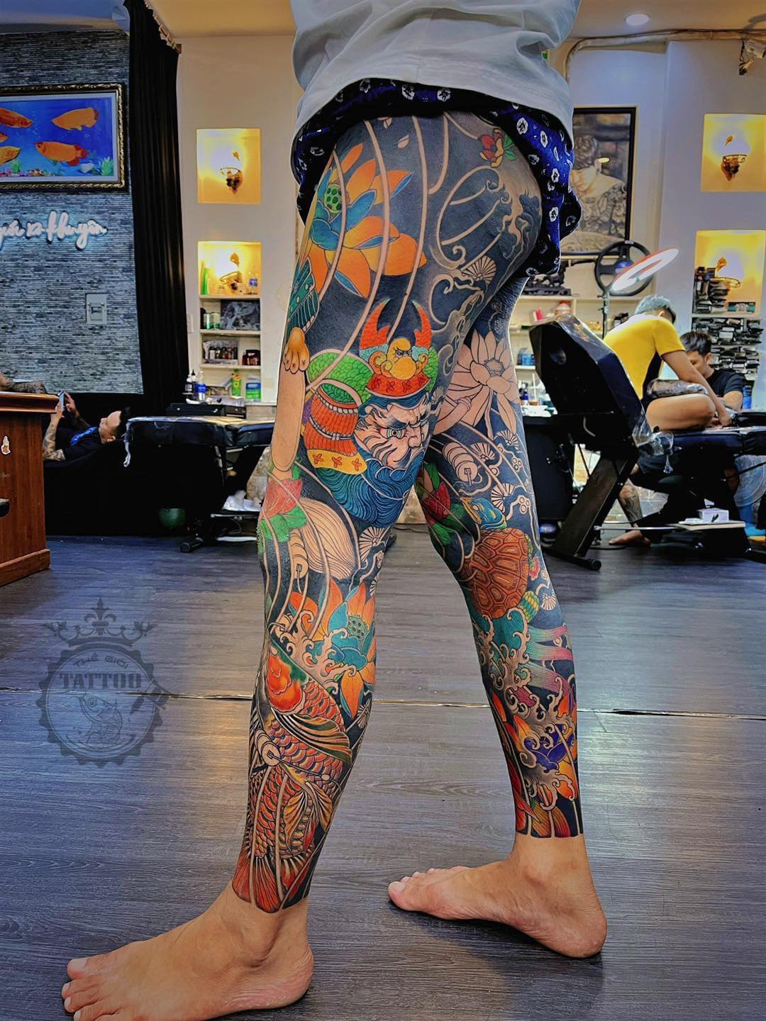 Discover the most stunning full leg traditional Japanese tattoos.