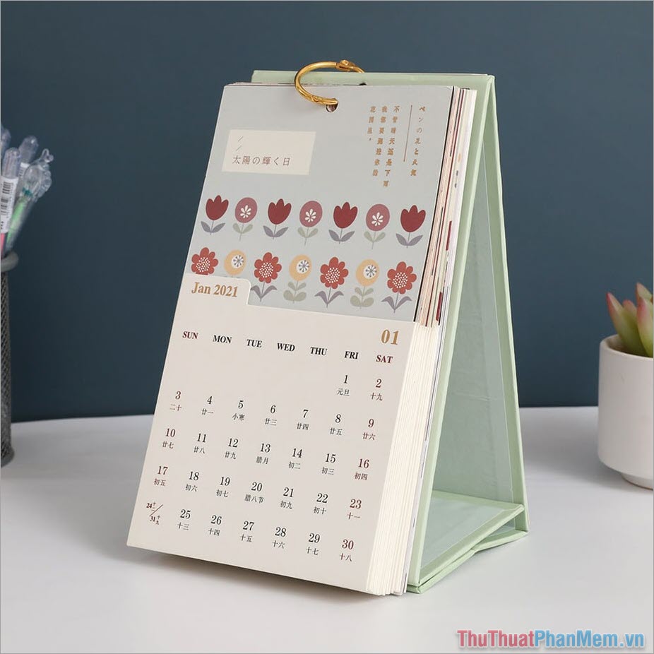 Standard and Common Desk Calendar Sizes