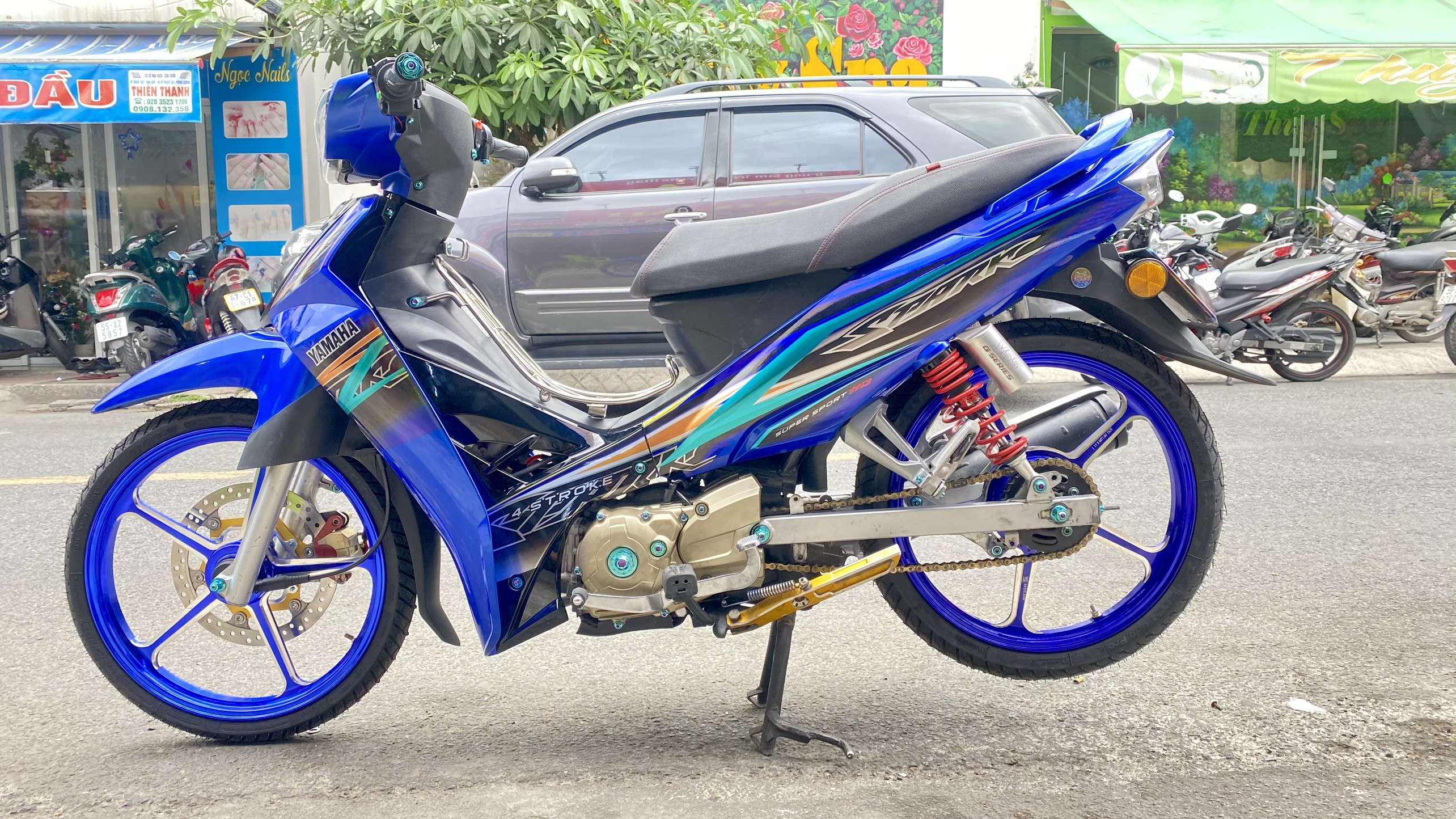 Stunning Customized Sirius Motorbikes Gallery