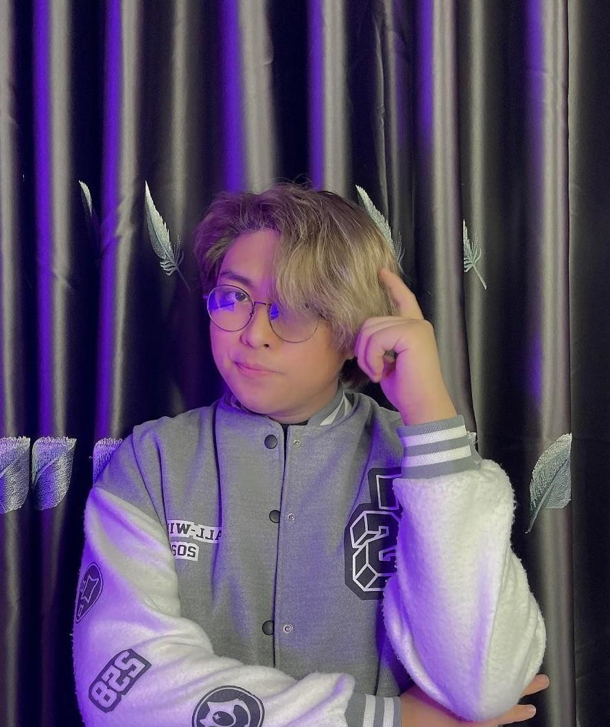 Stunning Photos of Kairon - Streamer Kairon in Real Life