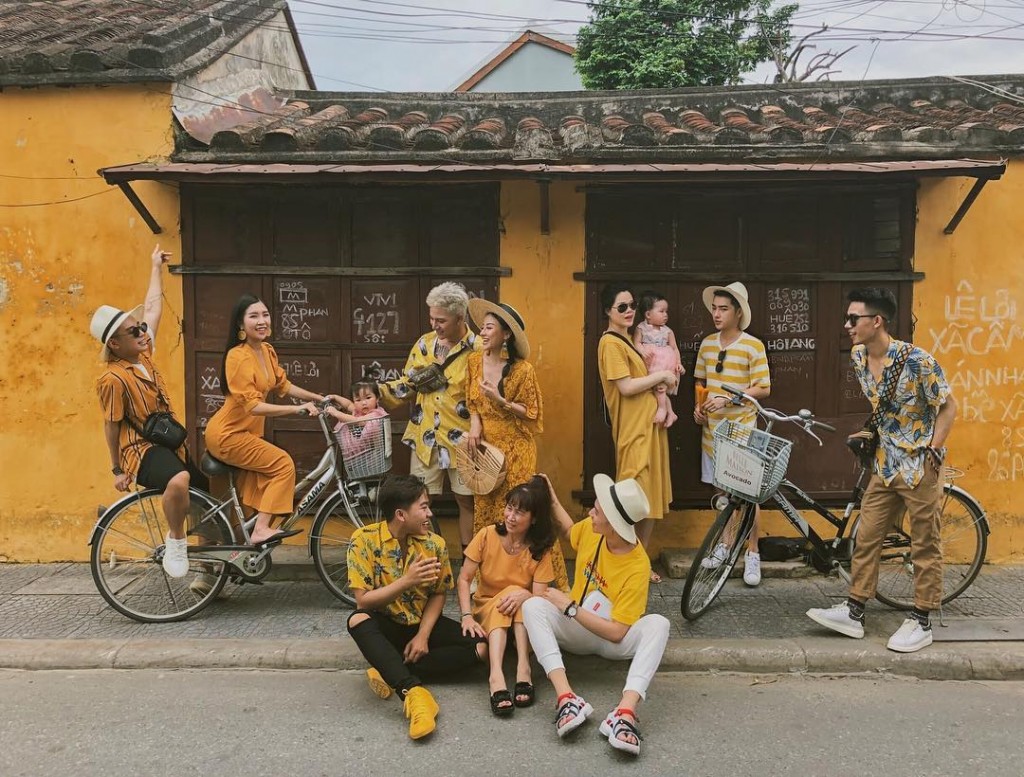 Beautiful Group Photos - Ideas for capturing beautiful group photos