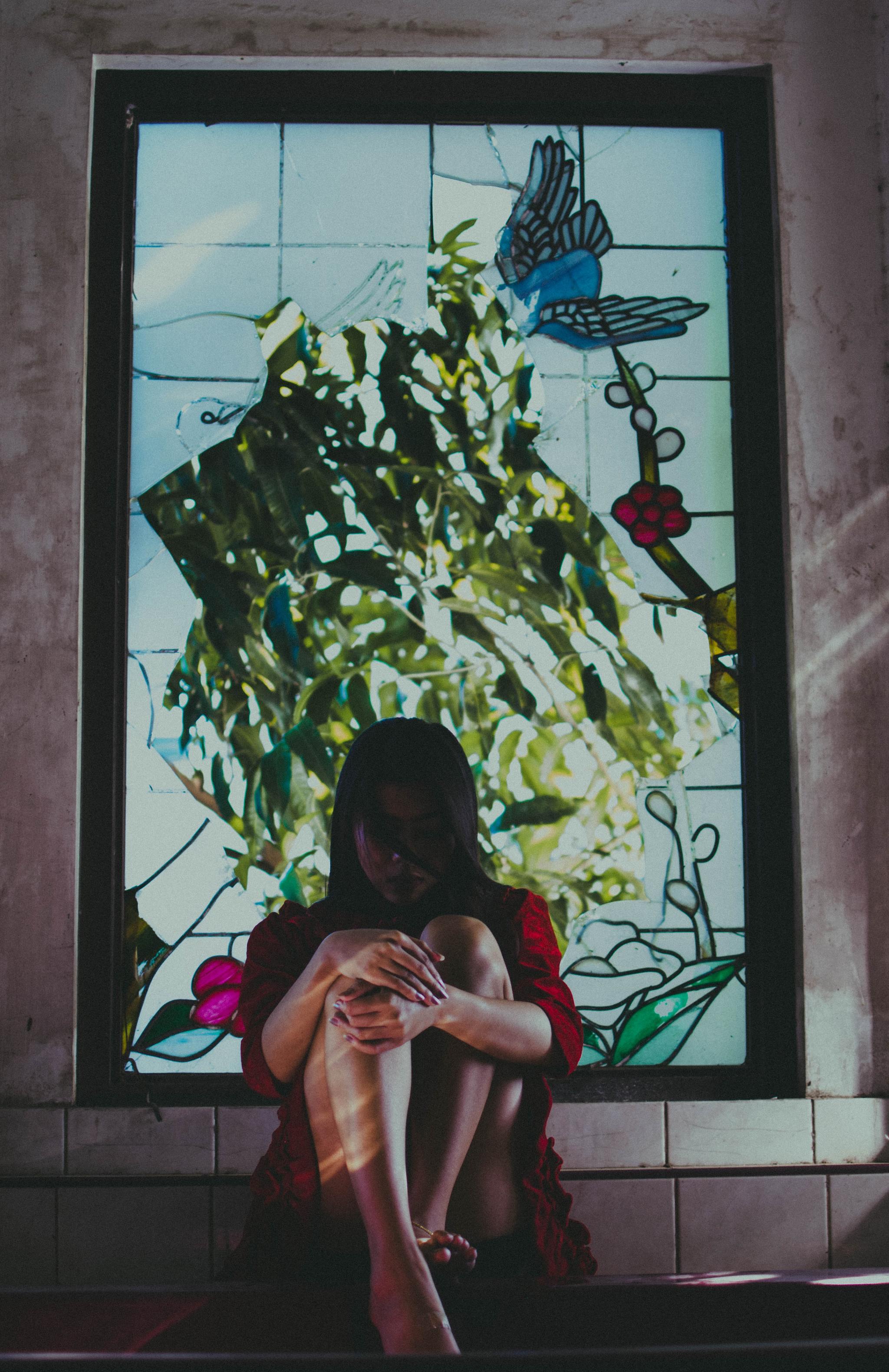 The Most Beautiful Images of Desperation