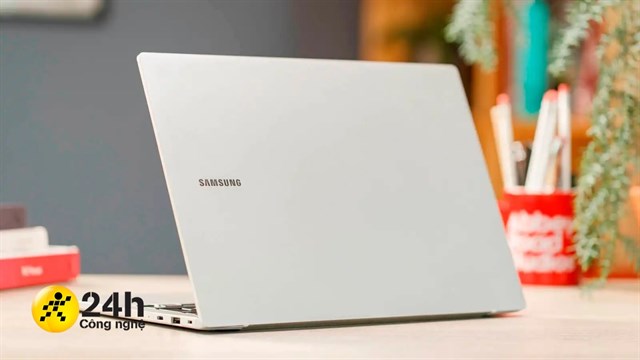 Leaked Details Reveal Galaxy Book2 Go Series Running on Snapdragon ...