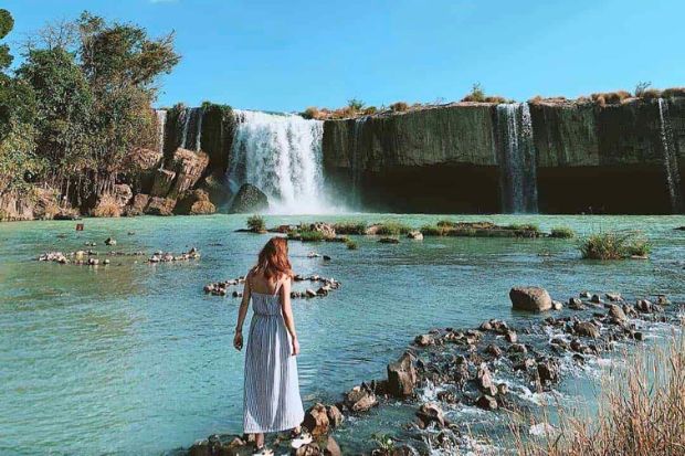 Exploring the Majestic Dray Nur Waterfall - Marvel of the Central Highlands