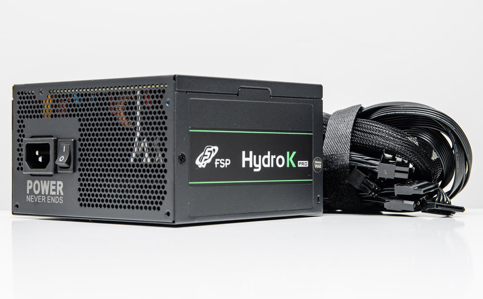 Trải nghiệm bộ nguồn FSP Hydro K Pro 850 W chuẩn ATX 3.0