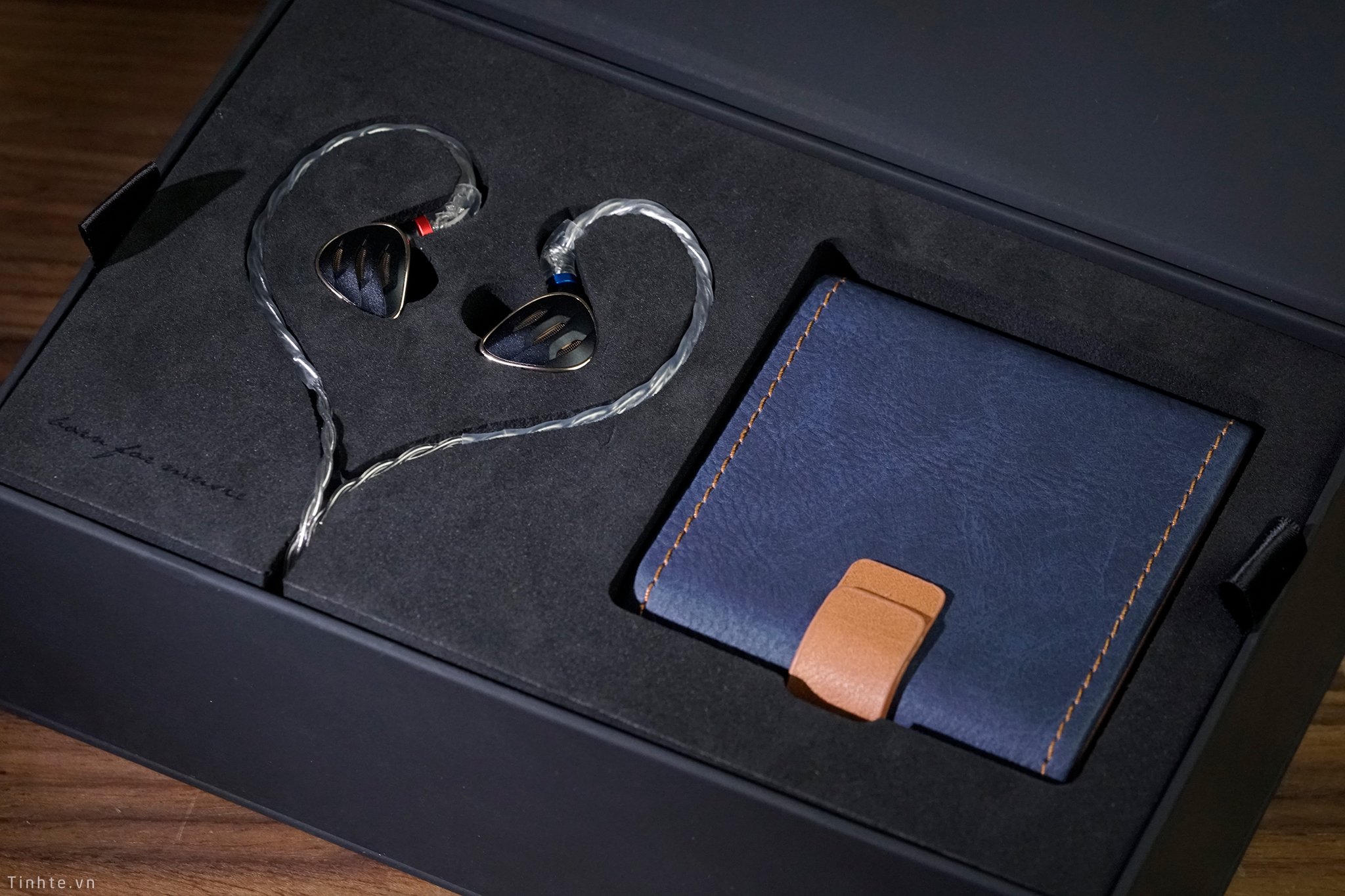 Tai nghe in-ear Fiio FH5S - 4 driver (2 dynamic, 2 BA), có EQ trên tai ...