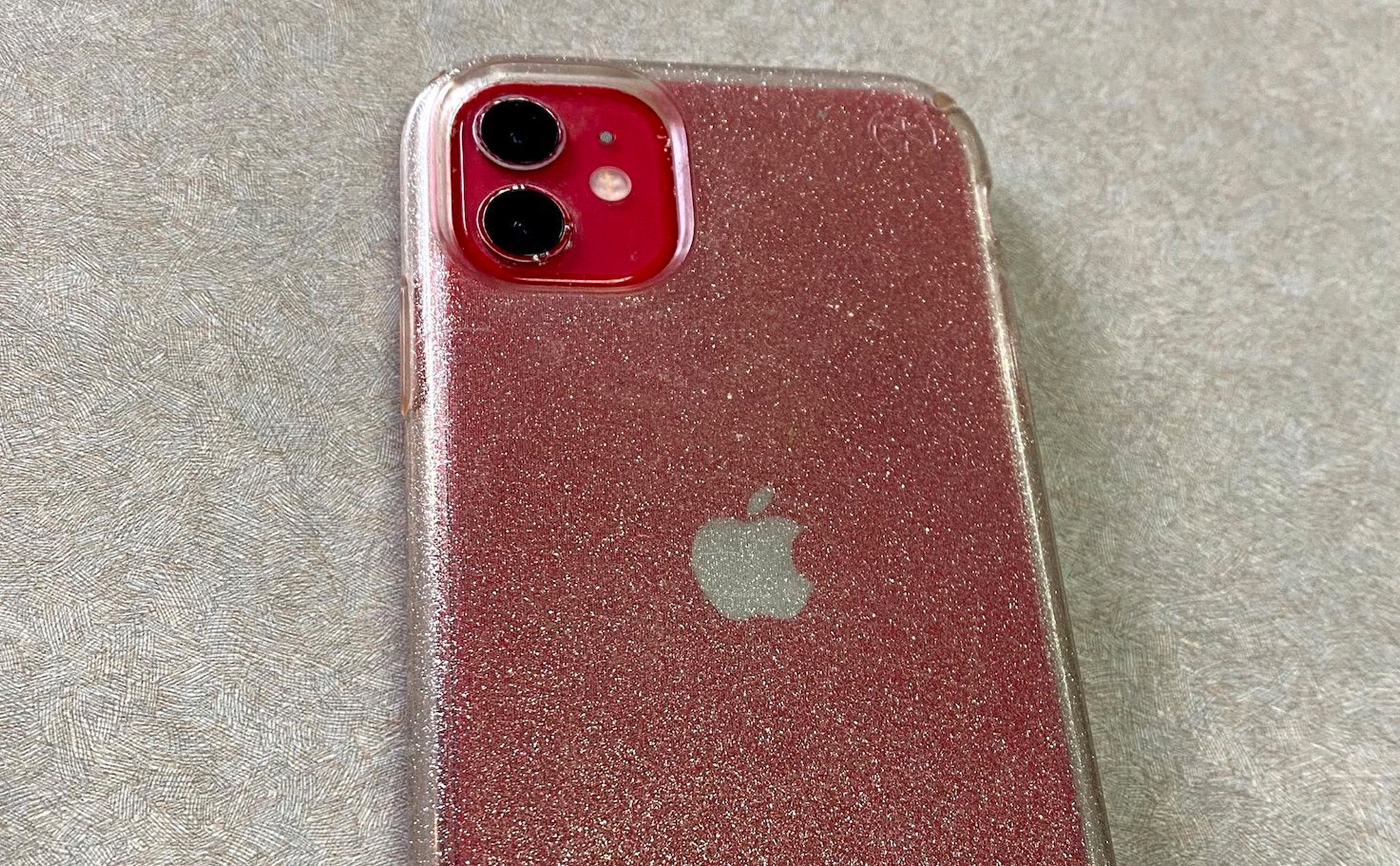 iPhone 11 bị rơi xuống nước suốt 2 tháng, sau khi tìm thấy vẫn sử dụng ...